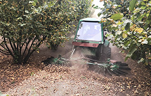 Mechanical self-propelled harvester SEMEK 1000 | FACMA - Construction ...