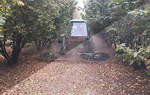 Mechanical self-propelled harvester SEMEK 1000 | FACMA - Construction ...